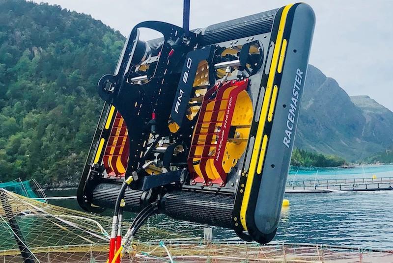 Net cleaning robot boosts efficiency | News | World Fishing