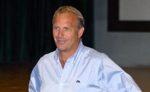 Kevin Costner’s ‘Ocean Therapy’ machines tackle Gulf spill | News ...