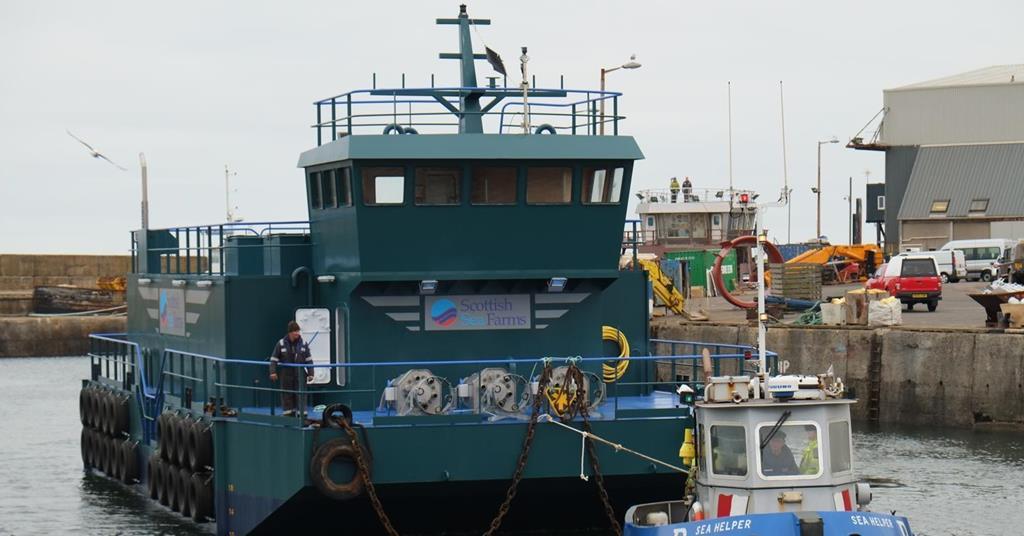 Automated salmon feed barge | News | World Fishing