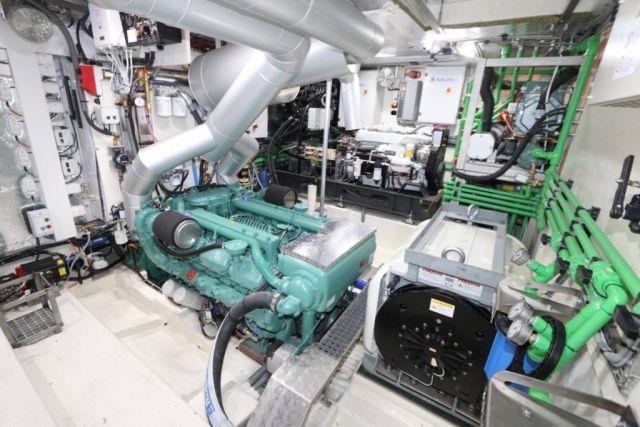 Vinnuvélar og Ásafl ehf - P82 | Conference | World Fishing